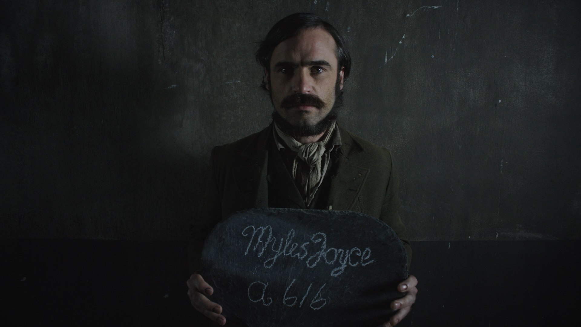 TG4 | Murdair Mhám Trasna receives History prize at Celtic Media ...